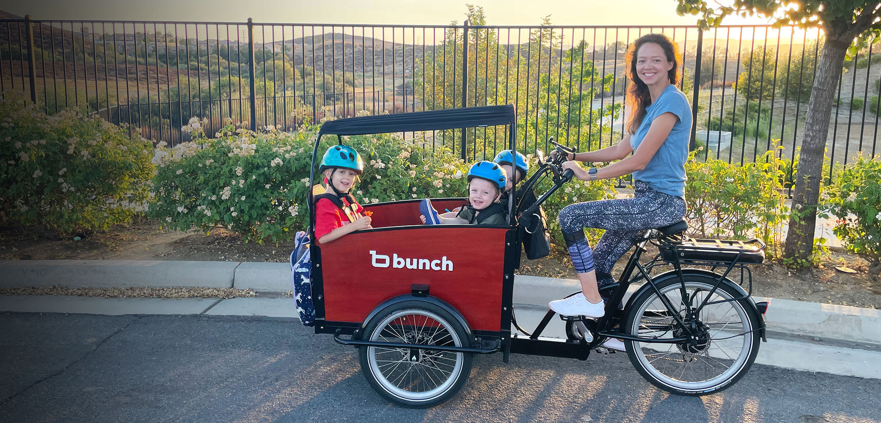 Bunch Bikes | Electric Cargo Bikes | Front Load Family 3-Wheel Trikes